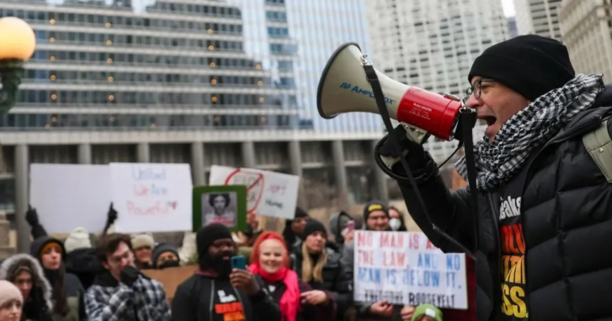 What to Say When You Have—or Seize—a Chance to Speak to a Crowd | revcom.us