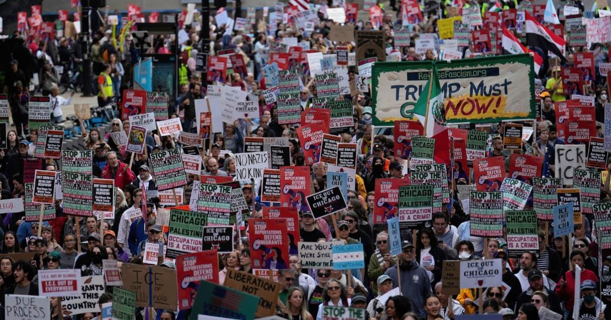 Trump Declares War on Chicago, Threatens Military Invasion | revcom.us